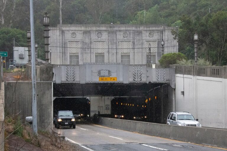 Caldecott Tunnel | 511 Contra Costa